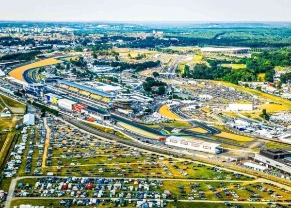 Famous Race Tracks - Top 10 Racetracks Around The World