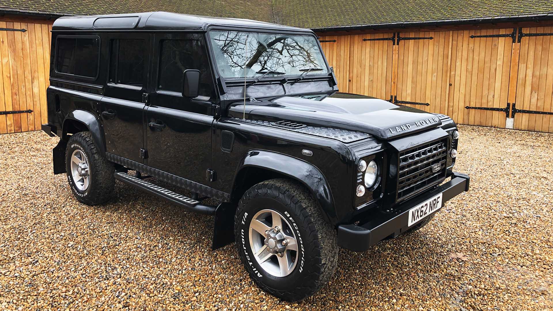 We recently took delivery of a 2012 Land Rover Defender 110 XS in ...
