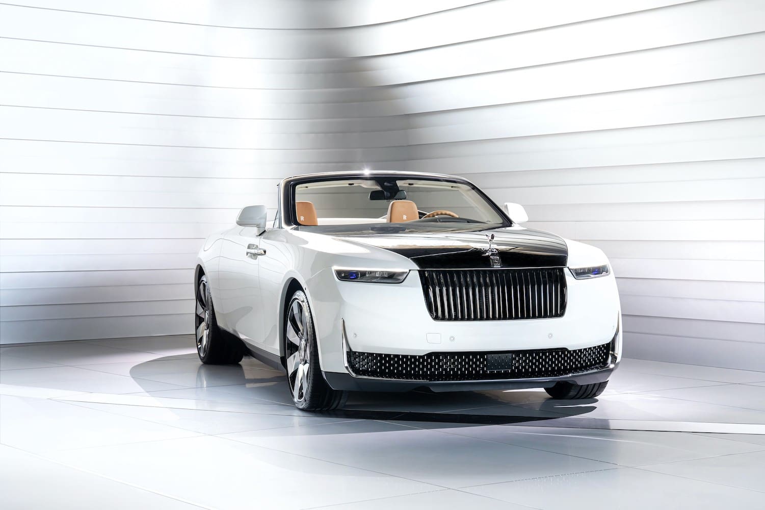 Fantastic Rolls-Royce Arcadia Droptail Unveiled - Open-Air Luxury ...
